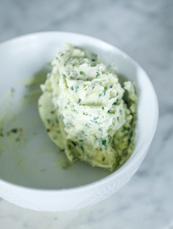 Mâitre d' Butter aka. Hotel Butter - I Breathe I'm Hungry
